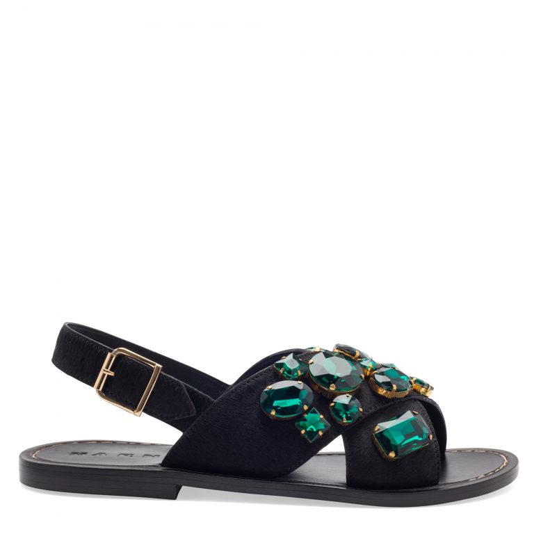 The Dubai Mall's Level Shoe District Celebrate National Day - A&E Magazine