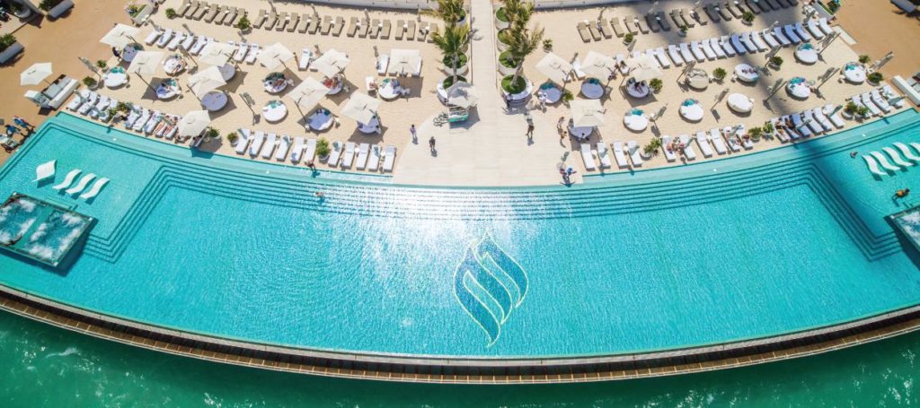 Picture This... The Best Pools in Dubai with Unbeatable Views - A&E ...