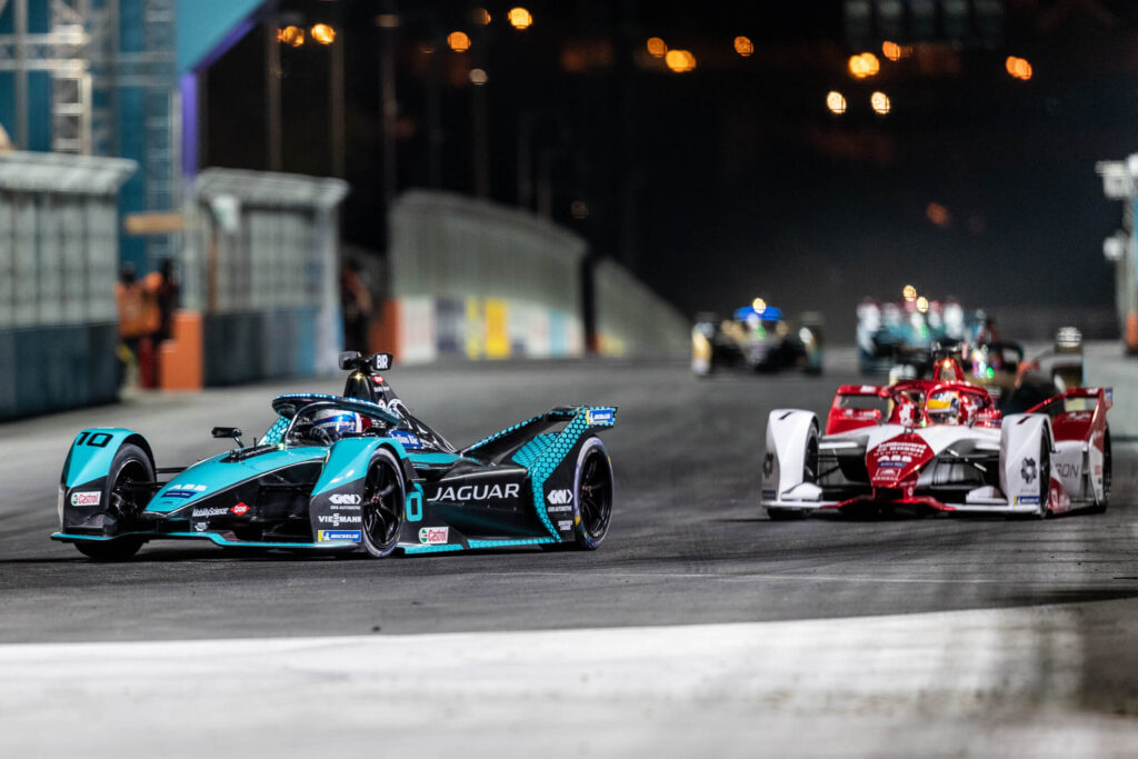Saudi Arabia Hosts the Formula E Grand Prix at the Diriyah World UNESCO ...