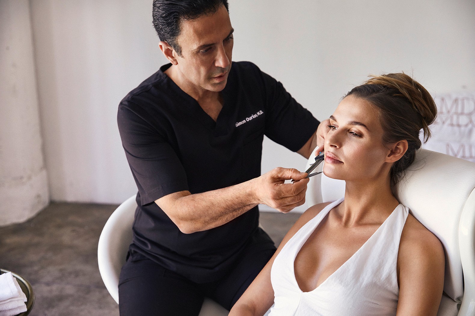 Cosmetic Dermatologist To The Starts Simon Ourian Making Women Feel ...
