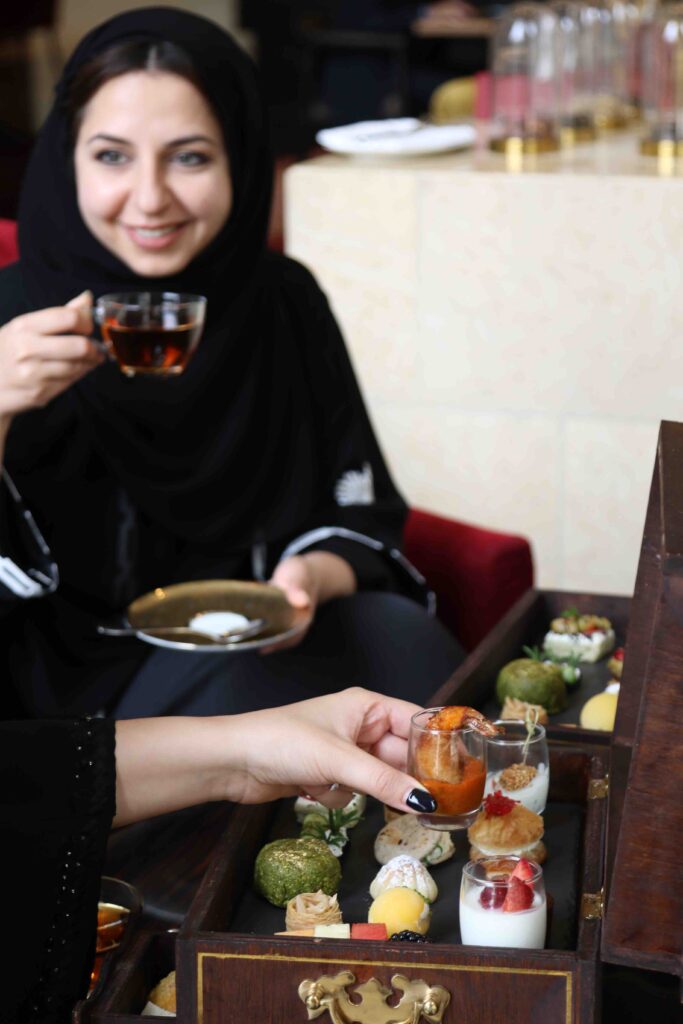5 Luxury Afternoon Teas To Try This Emirati Women’s Day - A&E Magazine