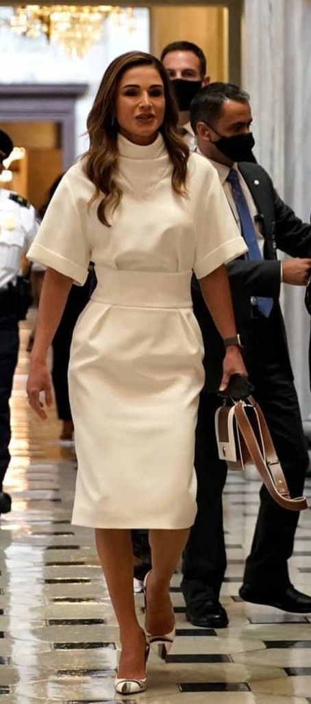 Queen Rania’s Most Iconic Style Moments - A&E Magazine