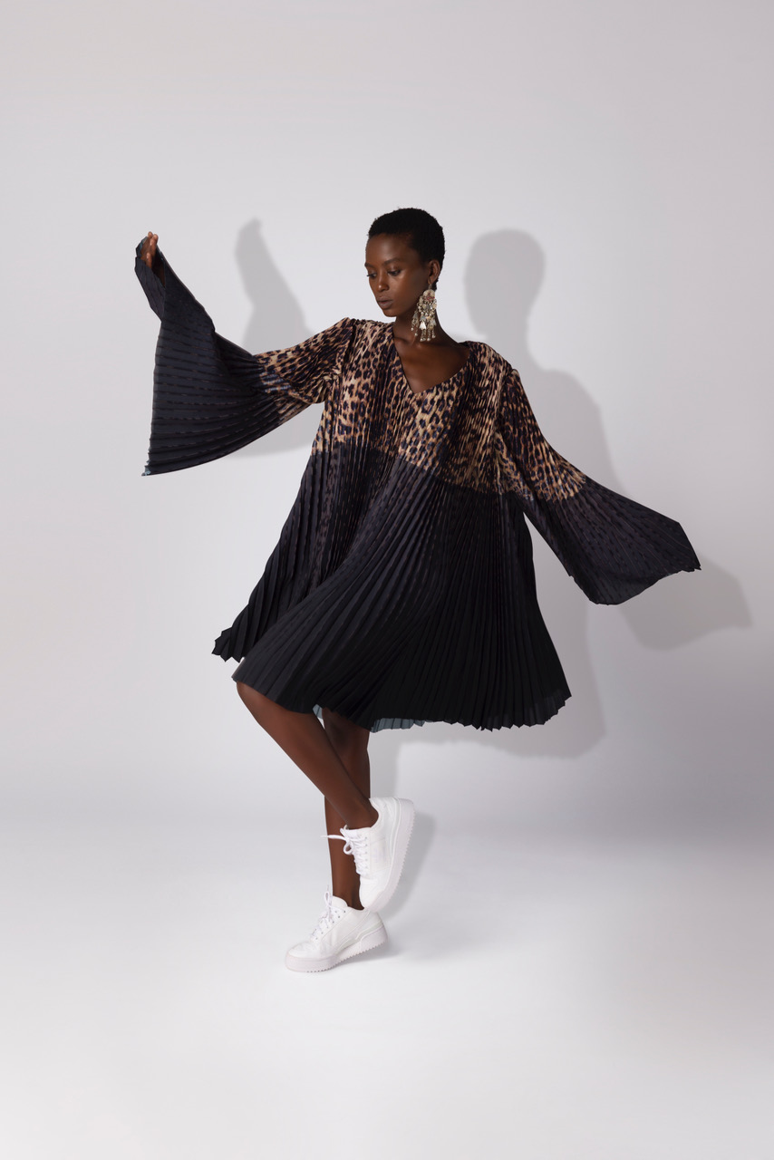 Saudi Designer Arwa Al Banawi on Bridging Two Cultures Through Her ...