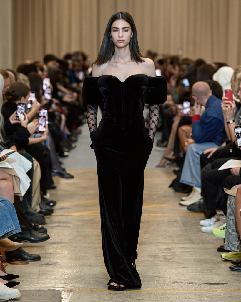 Burberry Presents Its Spring/Summer 2023 Collection - A&E Magazine