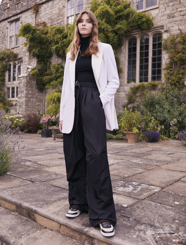 FALL AWAKENING: NEW SEASON LOOKS FOR AN ESCAPE TO THE COUNTRY - A&E ...