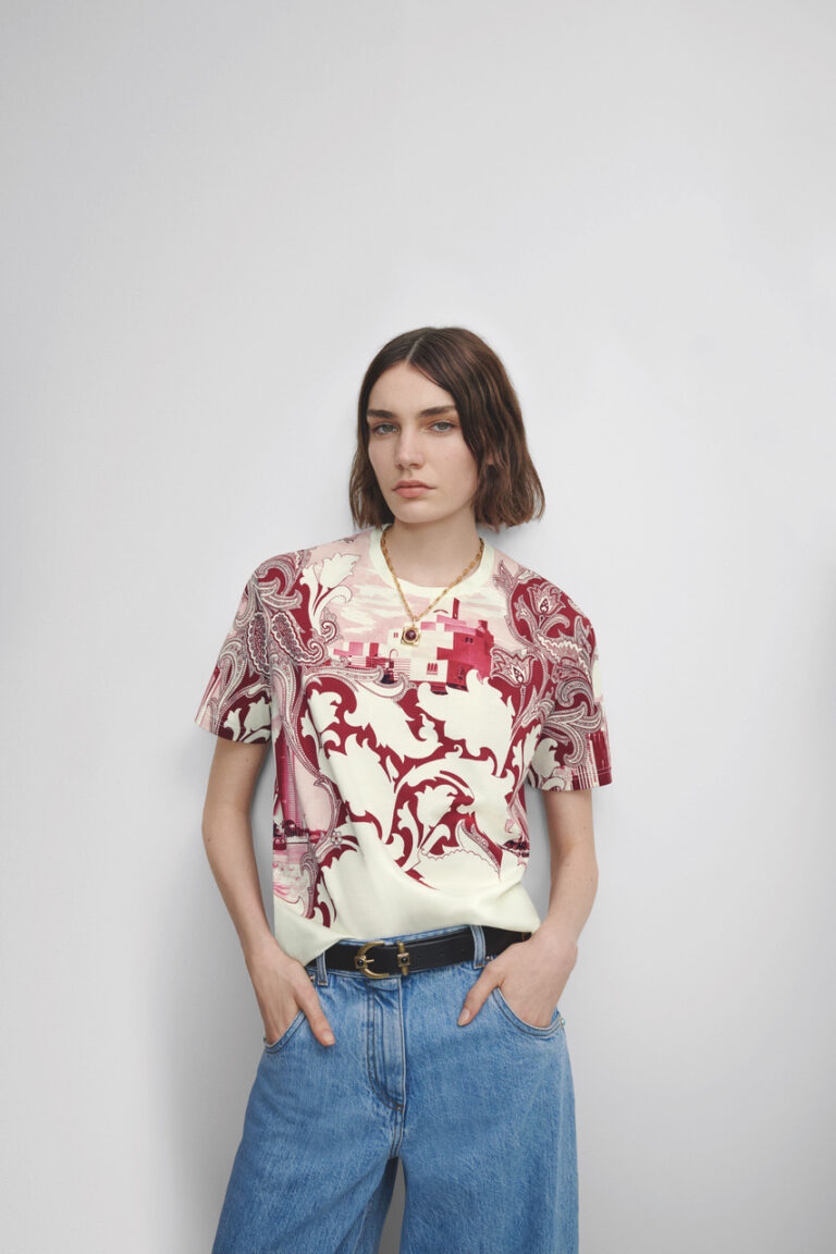Etro Launches an Exclusive Design to Celebrate Qatar Ahead of the 2022 ...