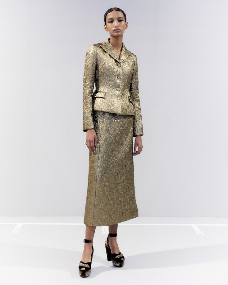 Backstage at the Christian Dior Spring Summer 2023 Haute Couture - A&E ...