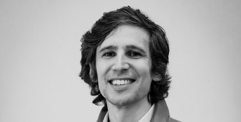 Latest Dubai Fashion Men | New Season Trends in UAE