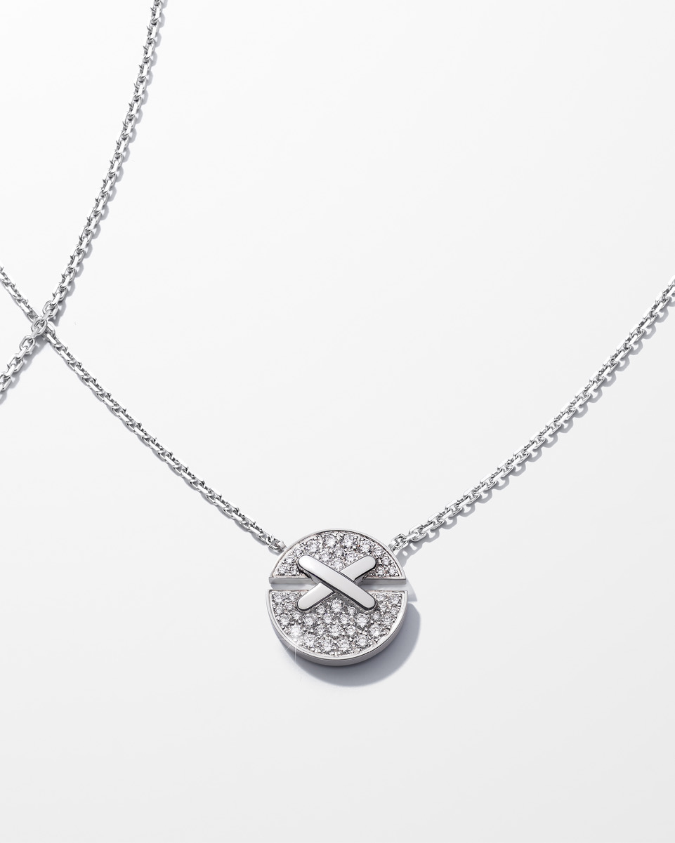 Chaumet Adds New Lines to Its Iconic Liens Collection - A&E Magazine