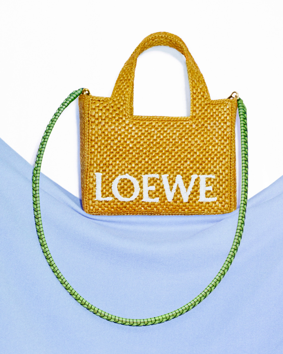LOEWE’s Paula’s Ibiza Collection Returns For the Summer - A&E Magazine