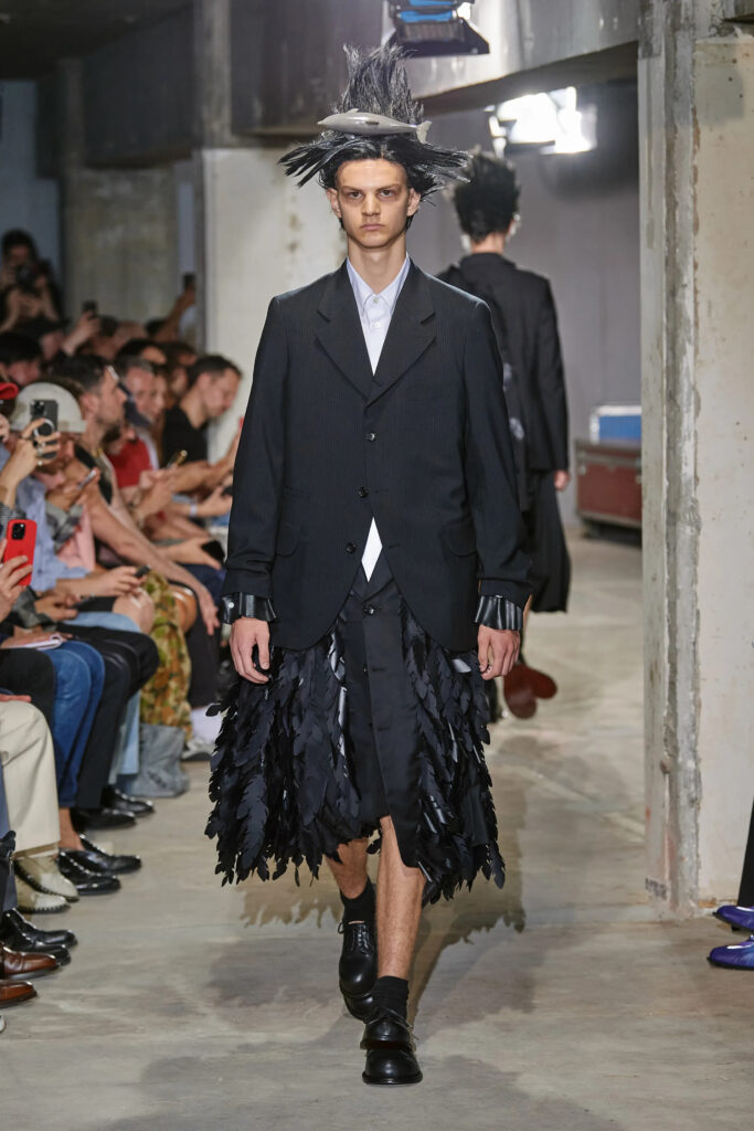 Commes des Garcons Goes ‘Beyond Reality’ At Paris Men’s Fashion Week ...