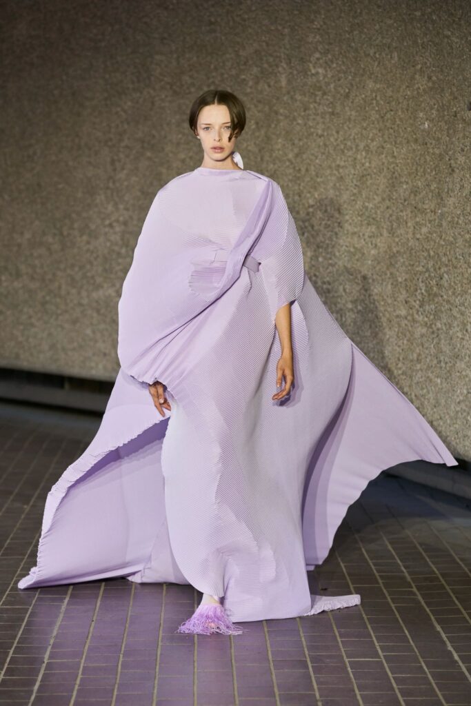 ROKSANDA’s SS24 Collection Explores An Interplay Of Fluid Silhouettes ...