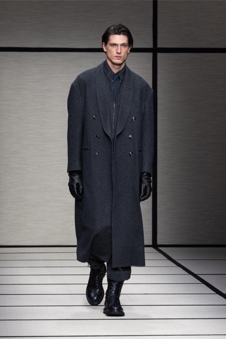 Giorgio Armani Men’s New Collection Is A Study in Subtle Elegance - A&E ...