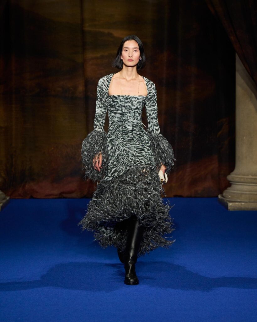 Burberry Unveils Winter 2025 Collection at Tate Britain - A&E Magazine