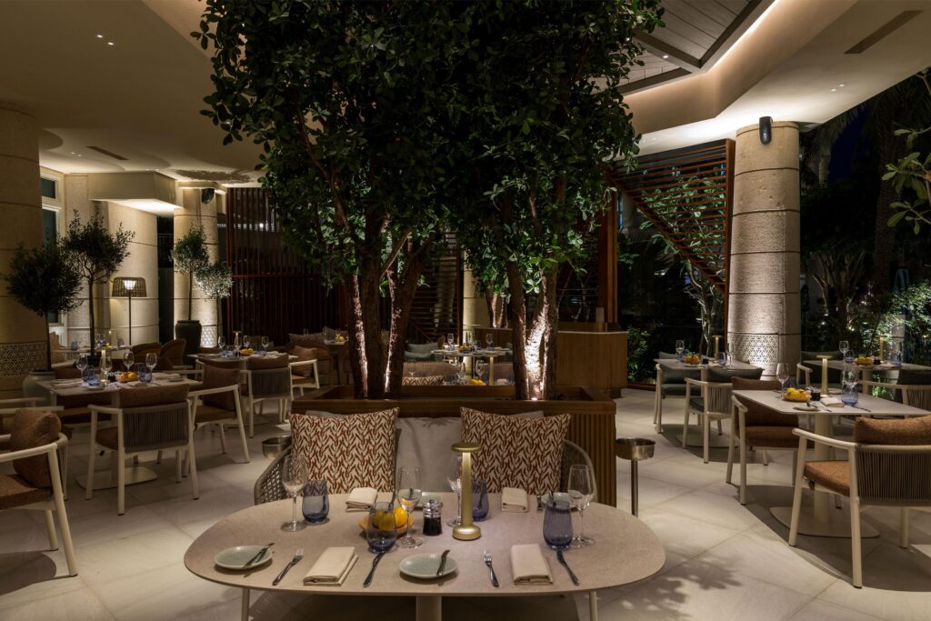Four Seasons Hotel Doha Unveils Reimagined Elements Restaurant - A&E ...