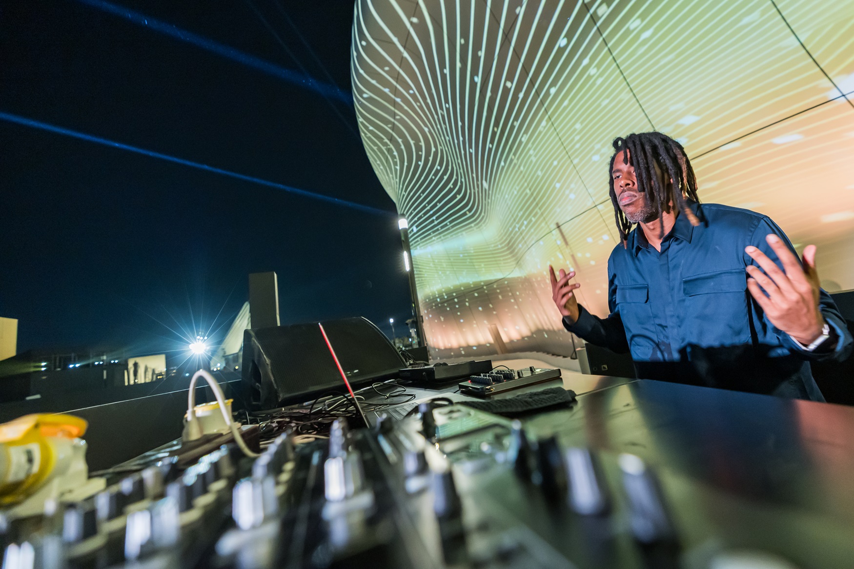 Hollywood Stars Attend the GCC’s Largest Drone Show in Abu Dhabi - A&E ...